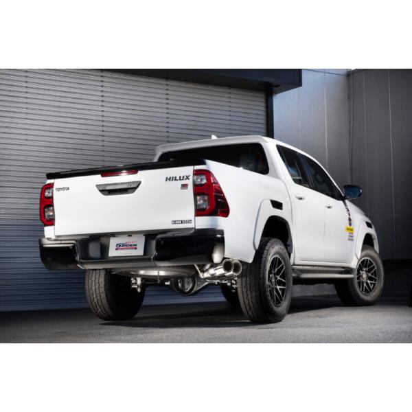 品番：SP2028-Nメーカー名：5ZIGEN 5次元品名：TF500タイプ：車検対応認定番号：JQR10242103メインパイプ径：60.5Φテールエンド外径：114Φ出口位置：右側サイドダブル純正出口位置：右側シングル分割数：2交換位置...