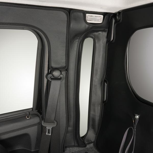 品番：BELTTORICD01Eメーカー名：Bellezza ベレッツァ品名：リミテッドモデル プロテクター商品内容：クォーターガラス周りカバー×2自動車メーカー：ダイハツ車種：ハイゼットトラック型式：S500P S510P年式：R4.1〜...