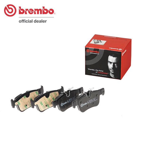 品番：P86 030メーカー名：Brembo ブレンボ商品名：ブラックブレーキパッド商品内容：リア用 左右セット幅：123mm厚さ：16mm高さ：49mmブレーキシステム：TevesWVA番号：22568,22582FMSI：D1938 9...