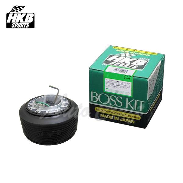 品番：OR-205メーカー名：HKB エイチケービー商品名：ステアリングボス商品内容：ボス本体、ホーンリング、5×12皿ビス6本、6角頭ビス6本、レンチ、取扱説明書カラー：本体・シルバー、カバー・プラック材質：本体/アルミダイカスト、カバー...