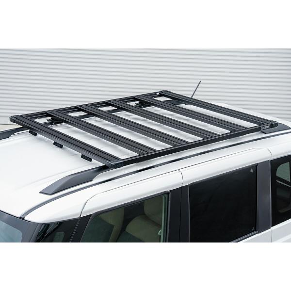 品番：B412393SSメーカー名：JAOS ジャオス商品内容：本体（フロアバー×6）、フットセット×4、エンブレムステッカー×1、ウィンドディフレクター type-A（品番：B414401）仕様：■本体　素材：アルミ　カラー：黒アルマイト...