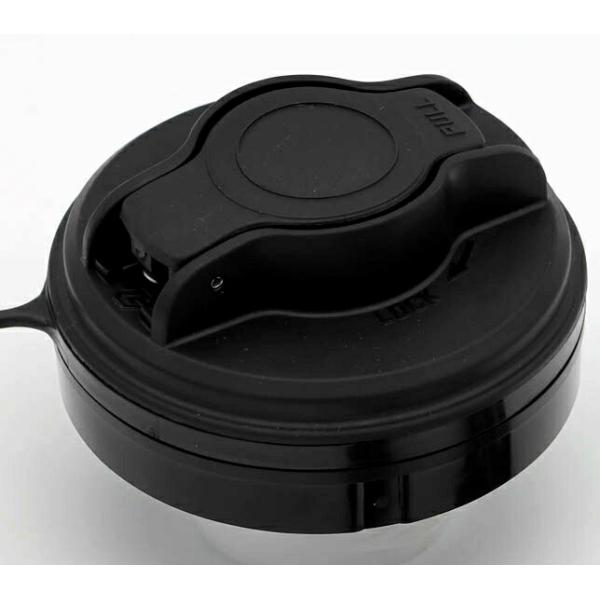 スズキ純正ロック式ガソリンキャップには特定のキー（鍵）は設定がございませんので、お乗りのジムニーのキーをお使いください。ジムニー純正ガソリンキャップとは形状は異なりますが、紛失防止,脱落防止のキャップコードはジムニーJB64,ジムニーシエラ...