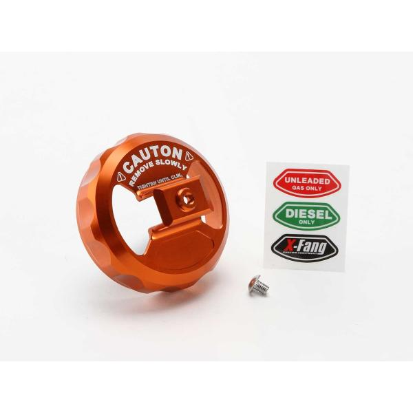 品番：XF724023ORメーカー名：X-Fang クロスファング品名：ビレットフューエルキャップカバーカラー：アルマイトオレンジ附属品：油種表記ラベル2種、X-Fangロゴラベル(貼り付けは、3種のいずれかを選択する形となります)TGS ...