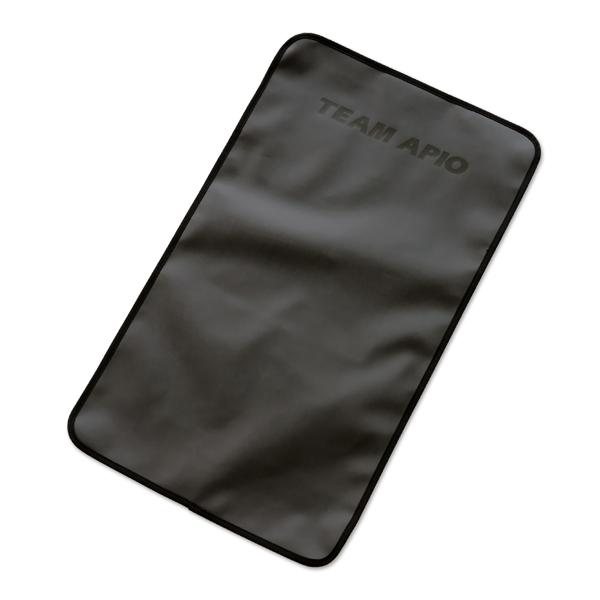 ■品番：3012-04K■サイズ：横およそ450mm×縦およそ760mm■表面材質：撥水加工コーデュラナイロン■裏面材質：撥水性エンボスPVC■適合車種：スズキ・ジムニー　JB64（XL、XC）・ジムニーシエラ　JB74（JL、JC）※JB...