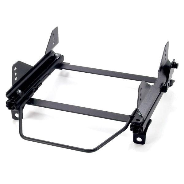 ■品番：T409FO■タイプ：FO■右座席用■保安基準適合モデル■日本製■シート取付寸法／縦290mm（±5）×幅395mm■適合車種：トヨタ　アクア　MAPK11　‘21/7〜■主な対応シート・ブリッド製品：フルバケットシリーズ、edir...