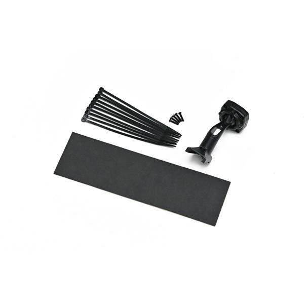 ■キット構成・取付ブラケット×1・取付ブラケット固定ねじ×5・タイラップ(150mm)×10・クッションテープ(75mm×250mm)×1・型紙×1■必要工具：プラスドライバー、マイナスドライバー、クリップはずし、10mm レンチ、T20 ...