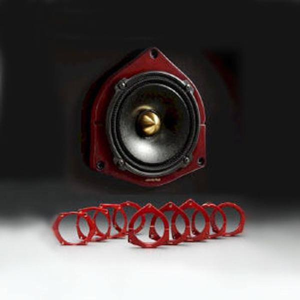 ・スピーカーの音楽再生能力をフルに引き出すインナーバッフルボード！ホンダ車用 １７ｃｍ対応サイズ。・マニアも納得の木目仕上げシナ合板で本物志向です！・ドアへの確実な取付と、マウント部強化で音質を大幅にアップ。※ドア内は容積が小さく密閉性も低...