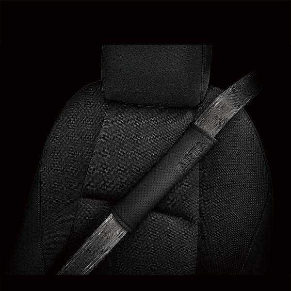 ■サイズ：約65×230mm■カラー：ブラック/ブラック■素材・表面：合成皮革・中合：ウレタン・裏面：ポリエステル