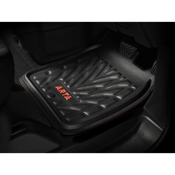 ■サイズ：M■表面：PVC■中材：ポリエチレン■裏面：ポリエステル■カラー：ブラック/レッド