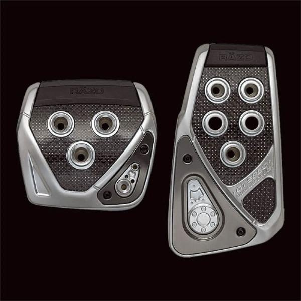 ■品番：ＲＰ１０７■カラー：カーボン+SV■製品重量：160G■サイズ：アクセル132MM×71MM、ブレーキ80MM×85MM