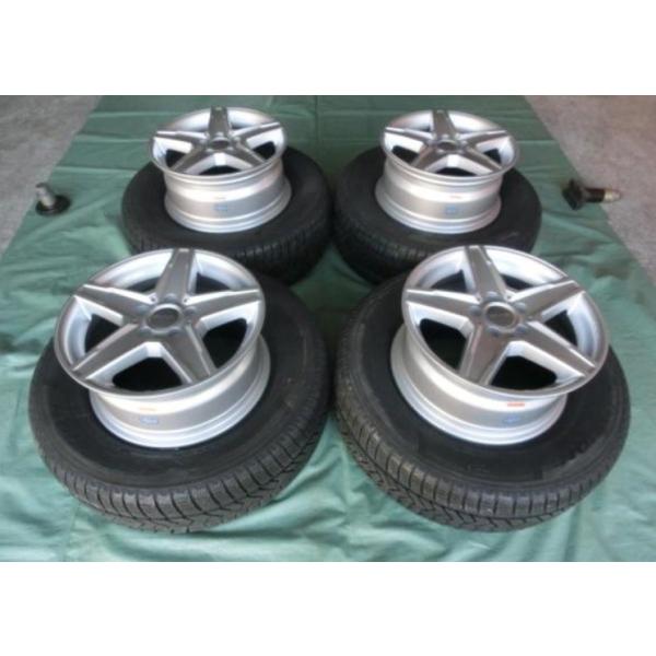 ＭＡＫ　ＳＴＥＲＮＡ／マック　スターナ（ＭＡＫ付属センターキャップ付）ホイールサイズ　７Ｘ１６　５Ｈ　ＰＣＤ１１２　インセット４５ピレリ　スコーピオンウインタータイヤサイズ　２１５／６５−１６アウディＱ３audiスタッドレスタイヤ＆ホイール...