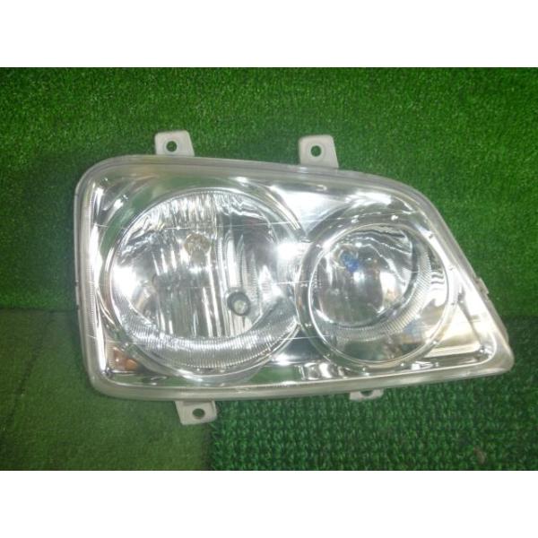 **** 商品説明を必ずご確認ください ****部品管理番号：000243012310800部品メーカー：スタンレーメーカー純正品番：81110-87422-000部品名：右ヘッドランプASSY部品メーカー品番：P0757部品区分：リサイク...