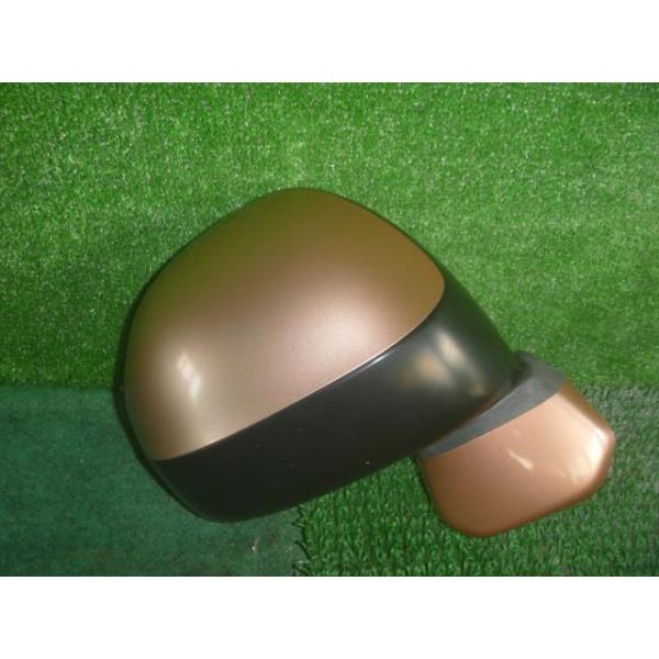 **** 商品説明を必ずご確認ください ****部品管理番号：000253008113500メーカー純正品番：76208-SZH-J31部品名：右サイドミラー部品区分：リサイクル品車名：ライフ車両タイプ名：5ドアハッチバック通称型式：JC1...