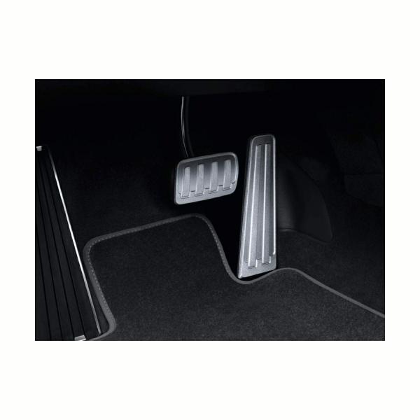 ポルシェ 991.1(911)／981ケイマン・ボクスター／970パナメーラ 右ハンドルモデル用 ポルシェ純正 アルミニウム　 PDK ペダル セットです。・ポルシェ純正パーツ・右ハンドル(RHD)モデル用・アクセル／ブレーキ ペダル セッ...