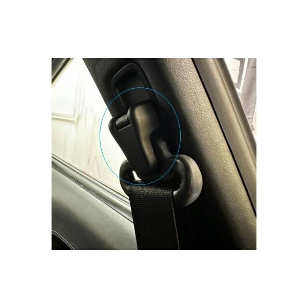 ポルシェ 996(911) カレラ／カレラ4／カレラ4S／GT3用 ポルシェ純正 シートベルト アジャストメント カバーです。・ポルシェ純正品・カラー：ブラック・左右兼用・単品販売＊画像はイメージです。