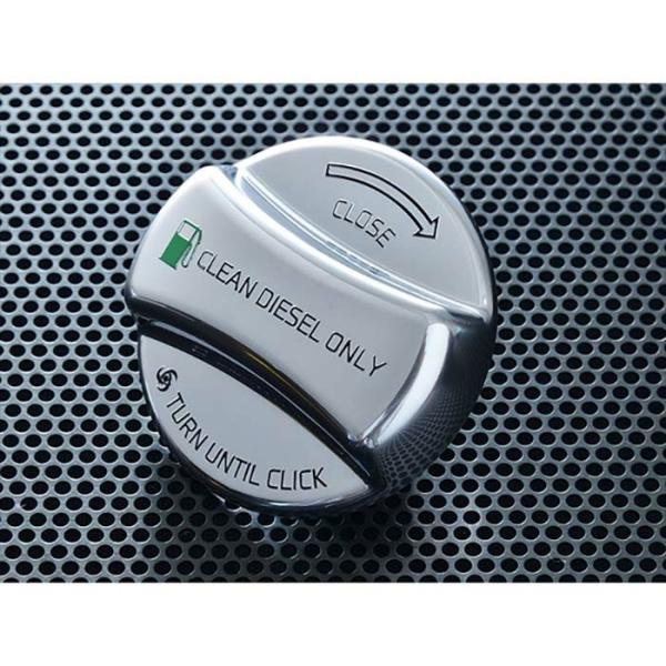 core OBJのフューエルキャップカバー(CLEAN DIESEL・ディーゼル車用)です。F世代及びG世代のBMW車及びMINI車に適合します。BMW及びMINIの純正フューエルキャップで、紐がキャップの横から出ているタイプに装着できます...