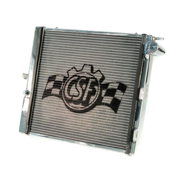 CSF製 ポルシェ 991ターボ/GT3前期 ハイパフォーマンスラジエーター左側用です。・CSF独自のBチューブテクノロジーを搭載した2列42mmコア(20%効率アップ)・フィン高さ 6.5mm、接触表面積を最大化するマルチルーバー設計・圧...