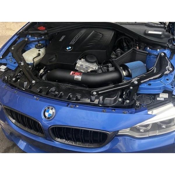 Injen Technology(インジェンテクノロジー)のBMW 335i(F31,F34)/435i(F32,F33,F36)等 N55エンジン搭載車用 インテークキットです。ショートラムSPシリーズは、純正エアボックス/フィルターと交...