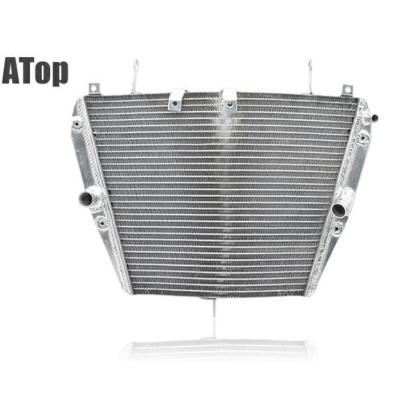 商品説明  CBR1000RR用のラジエーターになります。  オールアルミ製ですので非常に冷却性能が高く高回転で回し続けても熱ダレしにくくなります。  また、アルミ製のですので軽量化にも繋がりレースシーンでは欠かせないアイテムです。    ...