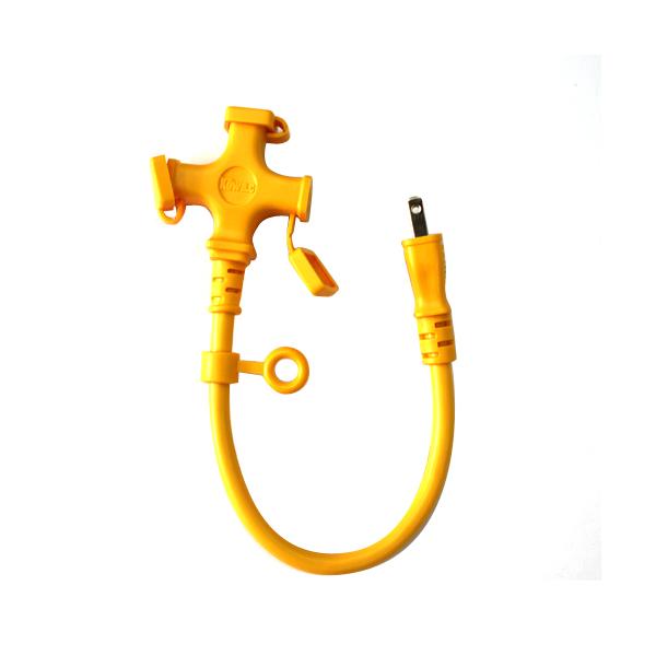 ◆◆用途◆◆15A3ッ口0.5メートルショートタップ。◆◆機能◆◆耐寒性に優れたやわらかい電線を使用した延長コードです。防塵型です。◆◆仕様◆◆●定格：15A・125V。●コンセント：2PX3ツ口。●色：黄。●電線サイズ：VCT2芯X1.2...