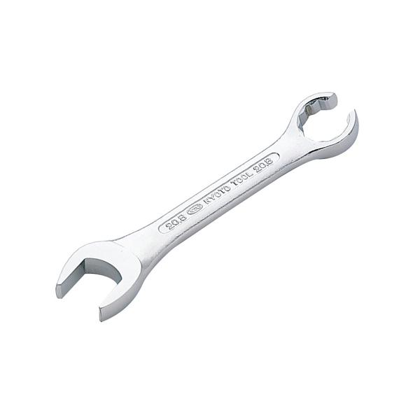 ◆◆用途◆◆バイクのスパークプラグを交換するためのレンチ。◆◆機能◆◆水冷式2サイクルのスパークプラグ(20.8mm)交換作業に最適です。スパークプラグ上部が狭く、ソケットタイプのプラグレンチが使用できない車種に便利です。スパナは口径部が1...