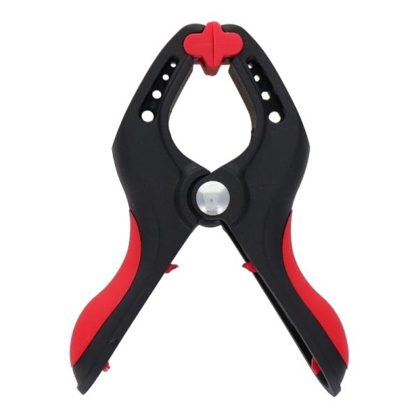 可動式のハサミ口が平面でガッチリキャッチ【特長】●軽くて耐久性抜群●ホビー・工作・メンテナンスなど幅広く使えます。【材質】●ナイロン商品名：CUSTOM KOBO ナイロンバネクランプ No.3JANコード：4710515306714品番：...