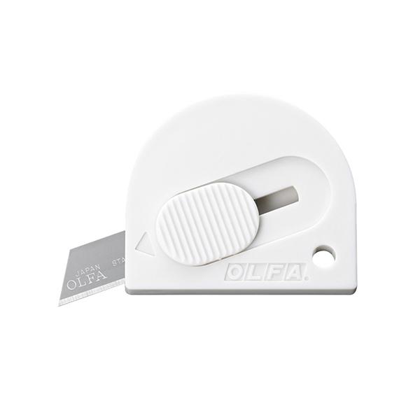 ■キャッチコピーマグネット内蔵のコンパクトナイフです。■用途段ボールなどの荷物の開梱、袋などのパッケージの開封等。■機能少し切るのに便利なカッターナイフです。サビにくく、切れ味が長持ちする高品質ステンレス刃です。バネの力で刃が戻るので安心で...