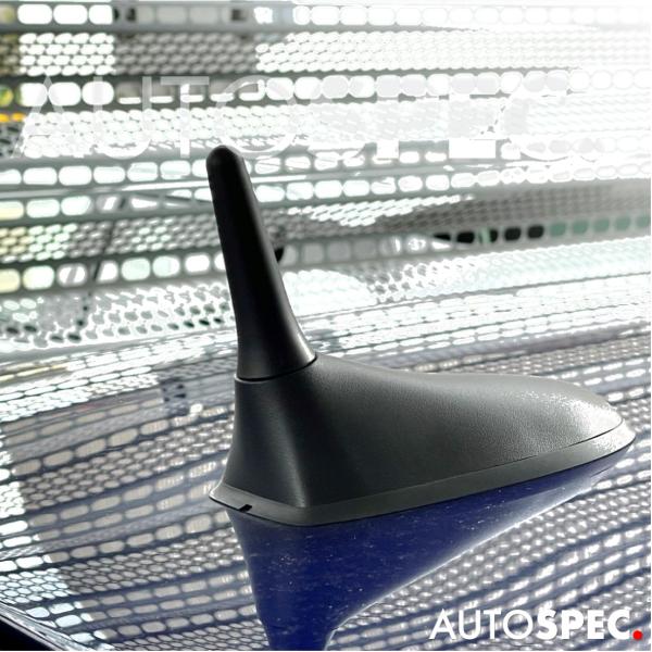 AutoStyle ヘリカルショートアンテナラウンド型アンテナベースに対応しているショートアンテナヘリカル式なので受信感度も良好です◎サイズ　：　全長は約60mm　/　※ネジ径M6※アンテナベース取付部の形状がラウンド型の車両に適合します。...