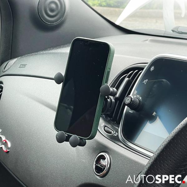 core OBJ クリップスマートフォンホルダー縦型、横型ルーバーのエアベントにジャストフィットで設置ができ、片手で簡単にスマートフォンを脱着が可能です◎スマートなデザインでインテリアにも馴染みます◎※スマートフォンケースの形状によっては装...