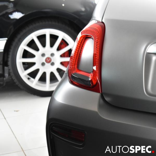 FIAT　ABARTH　リアウィンカー プロテクションフィルム　スモーク　機能性・作業性・ファッション性を兼ね備えたパーフェクトなSTEK製プロテクションフィルムで作成しております。キズを自己修復でき、紫外線や汚れからも守りながら車両のドレ...