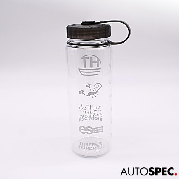 THREEHUNDTED×mont-bell　ウォーターボトルカラー　：　ホワイト容量　：　0.75L原料樹脂　：　　本体：飽和ポリエステル樹脂／ふた：ポリプロピレン耐冷/耐熱温度　：　本体：0〜90℃／ふた:：0〜100℃THREEHUN...