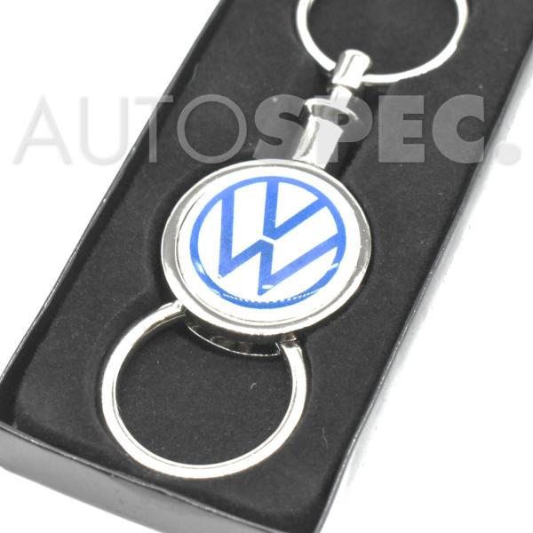 VolksWagen　バレットキーリングシンプルで使いやすいキーリングです。ワンポイントにお薦めです◎下のリングを引っ張るとキーのお取り付けができます◎上を押すと脱着が出来ます◎サイズ　：　約98mm　幅 約36mm　厚み 約6mm重量　　...