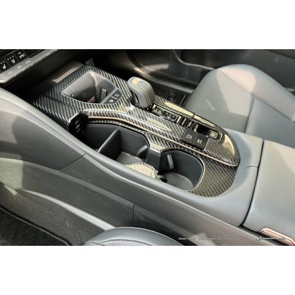 クラウンスポーツ おくだけ充電非装着車用 リアルカーボンマテリアル センターカップホルダー 内装パーツ / その他 グラージオ Grazio クラウンスポーツ CROWN SPORTS