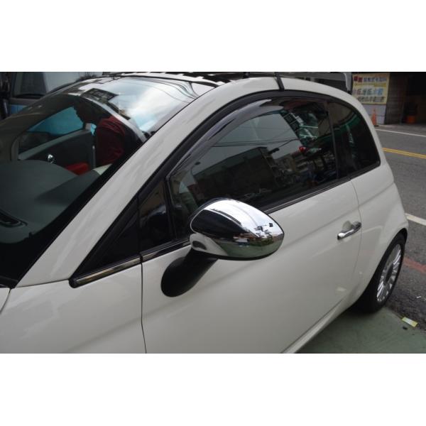 欧州などで純正採用されているPeterburg社製のインチャネルタイプのドアサイドバイザーです。窓枠と窓ガラスの間に挟み込む（インチャネル）ことで車両のデザインをスポイルすることなくまた、クリップ止めのような脱落の心配もない海外で人気のスタ...