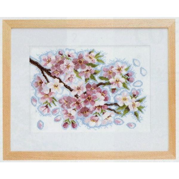 クロスステッチ刺しゅうキット【キット内容】刺しゅう糸、刺しゅう布、刺しゅう針【サイズ】額外径:縦約38.7cm横約47.7cm 額内径:縦約33.3cm横約42.2cm（マット紙内径約23.4×32.5cm）難易度・ D 初級〜中級者向け使...