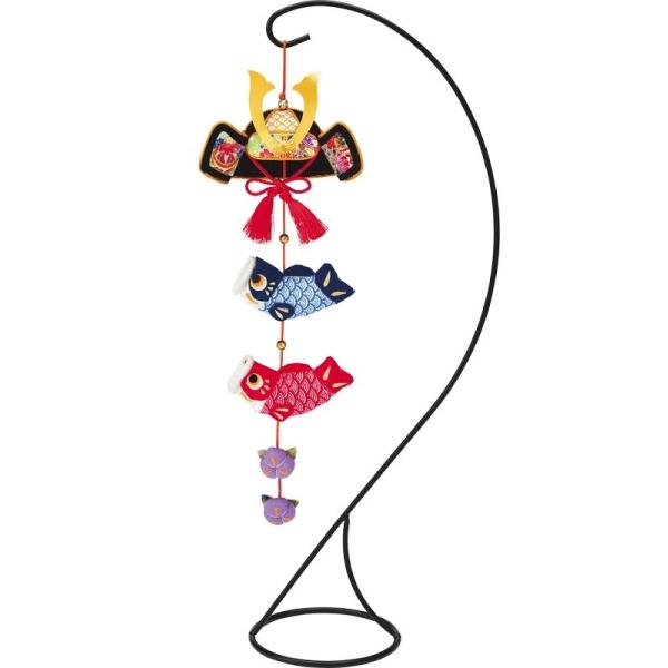 ★★　端午の節句　こどもの日　キット　★★2018年度端午の節句の新商品です！兜のモチーフにこいのぼり２匹をつるした下げ飾りです。堂々とした出来上がりで、とてもかっこいいデザインになっています。是非、お家に飾ってみてください♪【キット内容】...