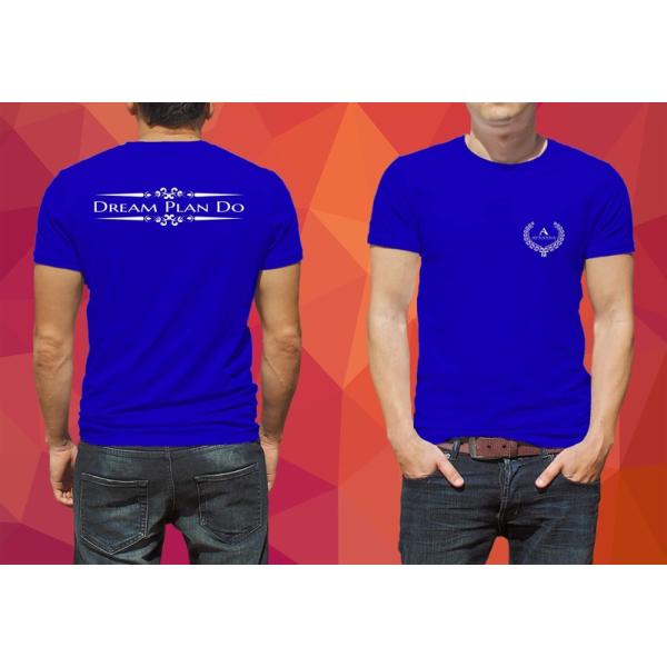 男女兼用のTシャツです。種類は95%コットン+5%スパンデックスのホワイト、ブラック、ネイビー、レッドがございます。柔らかく優しい手触りの生地を使用しています。通気性が高く、丈夫なオールラウンドTシャツです。胸には"DREAM PLAN D...