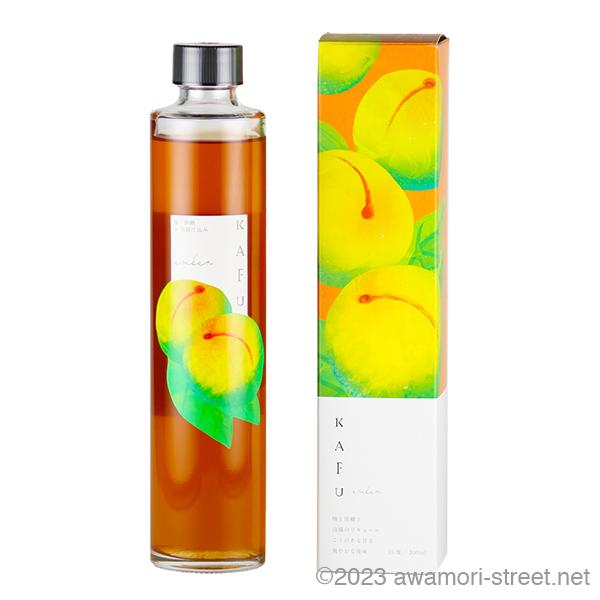 龍泉酒造の「KAFU 梅酒」は、和歌山県の農家から直接仕入れた紀州南高梅をたっぷりと使用しております。そのため、梅の風味が豊かで、味わい深い特徴を持っています。また、手作業で丁寧に泡盛に漬け込むことで、独特の風味となっております。さらに、沖...