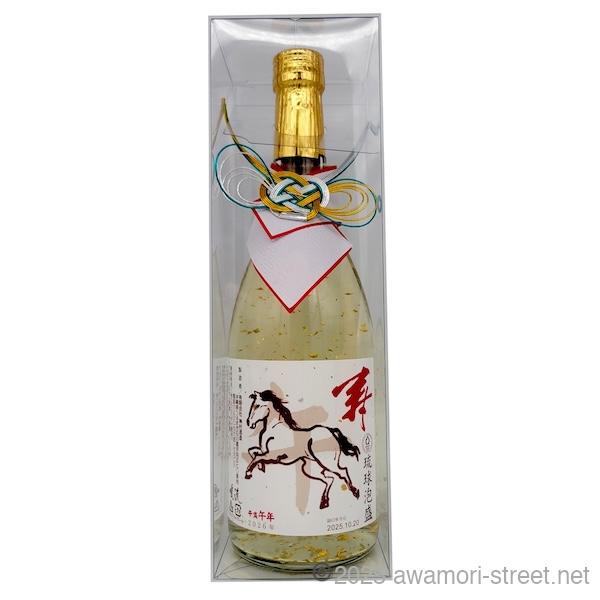 神村酒造の「暖流 金箔入り 2026年 干支ボトル〈午〉」をご紹介します。オーク樽貯蔵による芳醇な香りと豊かなコクが特徴で、まろやかな味わいを楽しめる泡盛です。新年の席で気軽に味わえるよう、アルコール度数は25度のマイルドタイプに仕上げてい...