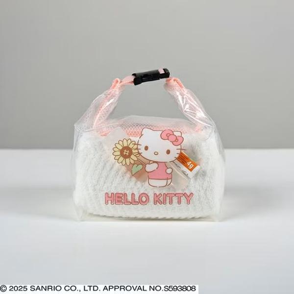 【商品名】[くるくるバッグ] ハローキティ ひまわりとハローキティ【仕様】プリント【サイズ】約H24×W27×D12cm【素材】EVA樹脂【生産地】中国【注意】こちらの商品は、他の通販サイトと在庫共有しているため、ごくまれにご注文後でも在庫...