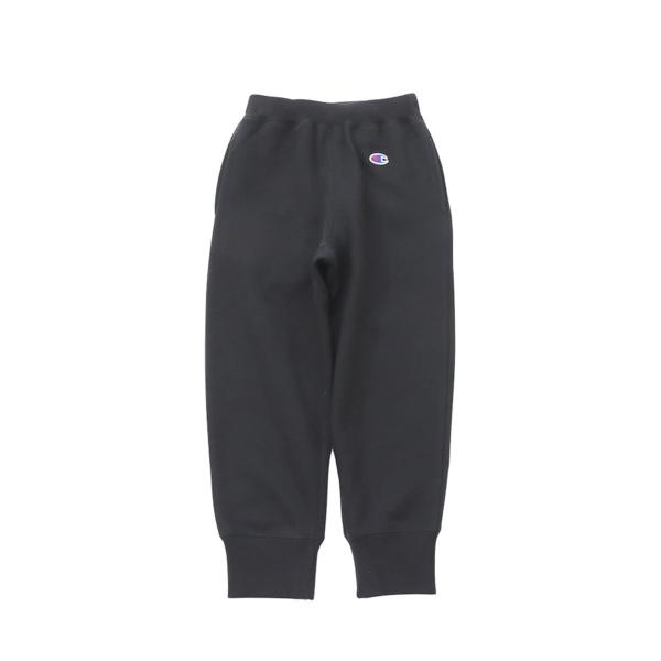 ●Champion(R)（チャンピオン）のスウェットシャツは、「ザ キング オブ スウェットシャツ」と評されるほど、世界中の多くのファンに愛されてきました。環境に配慮して生産されたサステナブルなアメリカ綿を100％使用した、肌触りの良い裏毛...