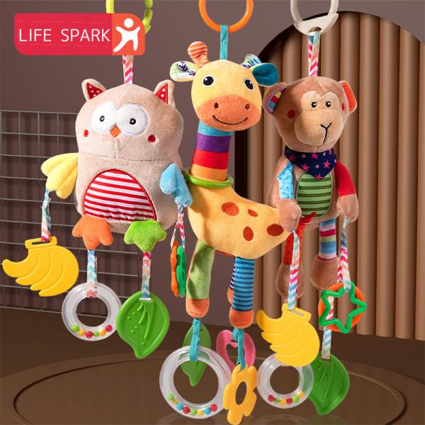 【発売日：2026年02月27日】素材：ポリエステルタイプ：フクロウ、キリン、猿重さ：200ｇ笑顔の表情の素敵なぬいぐるみ動物ガラガラ、すべてのカーシート吊り下げおもちゃは、赤ちゃんの注意を簡単に引き付け、視覚発達を刺激します。このカラフル...