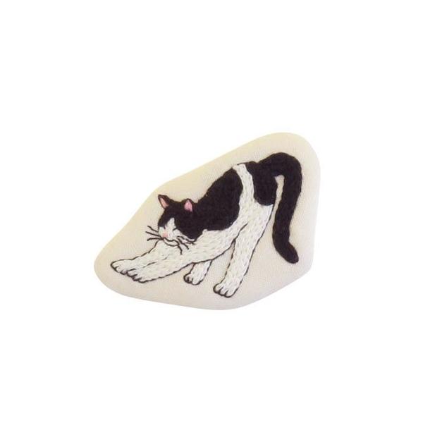 オリムパス　フランス刺しゅうキット　二ャンコとおでかけ　ブローチ　伸びするニャンコ　9070