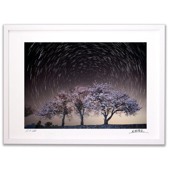 アートフォト・水彩画・リーフパネル・風景画などの絵画・アートフレーム、フォトフレームなどをインテリアとしてお部屋に飾り、癒やしの空間を演出しませんか？新築祝い、開店祝い、結婚祝い、出産祝いや誕生祝いなどのおしゃれなギフト（プレゼント）として...