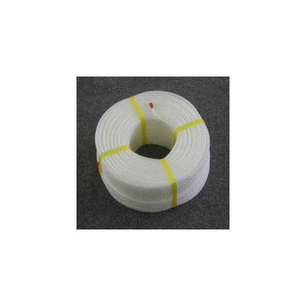 一般的な三ツ打ポリロープです。テント張り・物干し用・仕切り用などにもご利用ください。