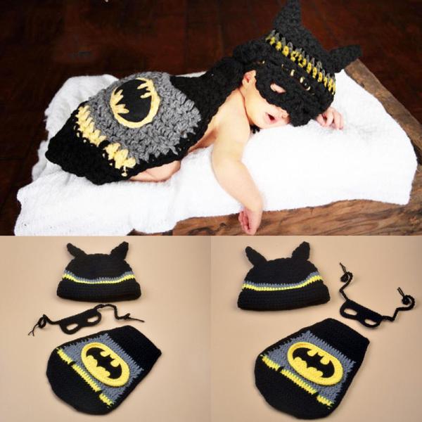 ■商品内容：※バットマンベビーコスチューム、帽子、マント、アイマスクの三点セット☆オススメポイント☆手作りの温かみと着心地のいいやわらかさです☆記念撮影やお食い初めなどにも☆出産祝いや誕生日ギフトなどにも喜ばれています☆一生の思い出にぴった...