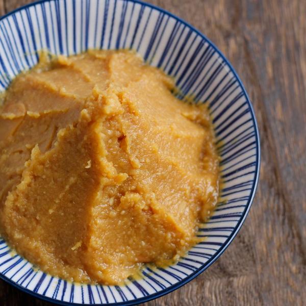 老舗山味屋は創業90余年の、飛騨の名産「赤かぶら漬」を中心とした飛騨独自のお潰物・惣菜を製造・販売するお店です。山味屋の味噌漬けも、「こだわりの味噌が美味しい！」と根強い人気商品です。こちらの商品はそんな山味屋が厳選した素材で作った自慢のお...