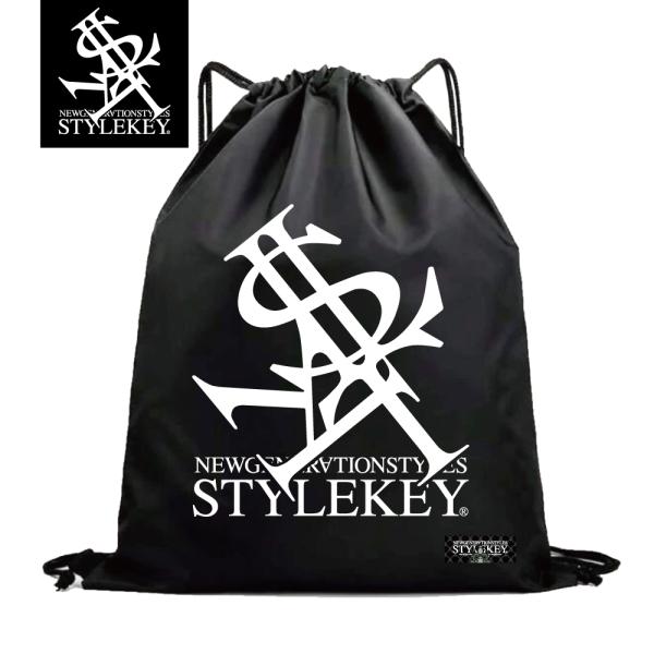 ■STYLEKEYブランド説明その名の通り「STYLE=ファッション」「KEY=鍵」と言う単語をつなぎ時代の流れの中で多くのヘッズのファッションの鍵となるこだわりのウエアを発信し続けている。■ブランド：STYLEKEY / スタイルキー■ア...