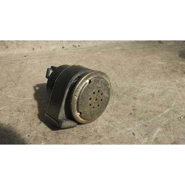 ■■ストリートマジック　CA1LA-105xxx　の　ウインカーリレー■■ 中古品です、画像をよく見て御判断下さい。<br><br>車体番号CA1LA-105xxxより外しました。<br><br&g...