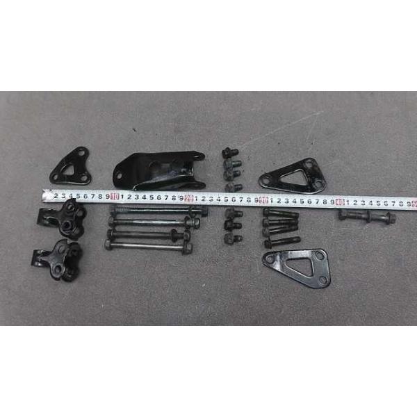 ■■SRX250　3WP-0031xxx　の　エンジンハンガー■■ 中古品です、画像をよく見て御判断下さい。<br><br>車体番号3WP-0031xxx　走行距離10041km＜メーター表示＞より外しました。&lt...